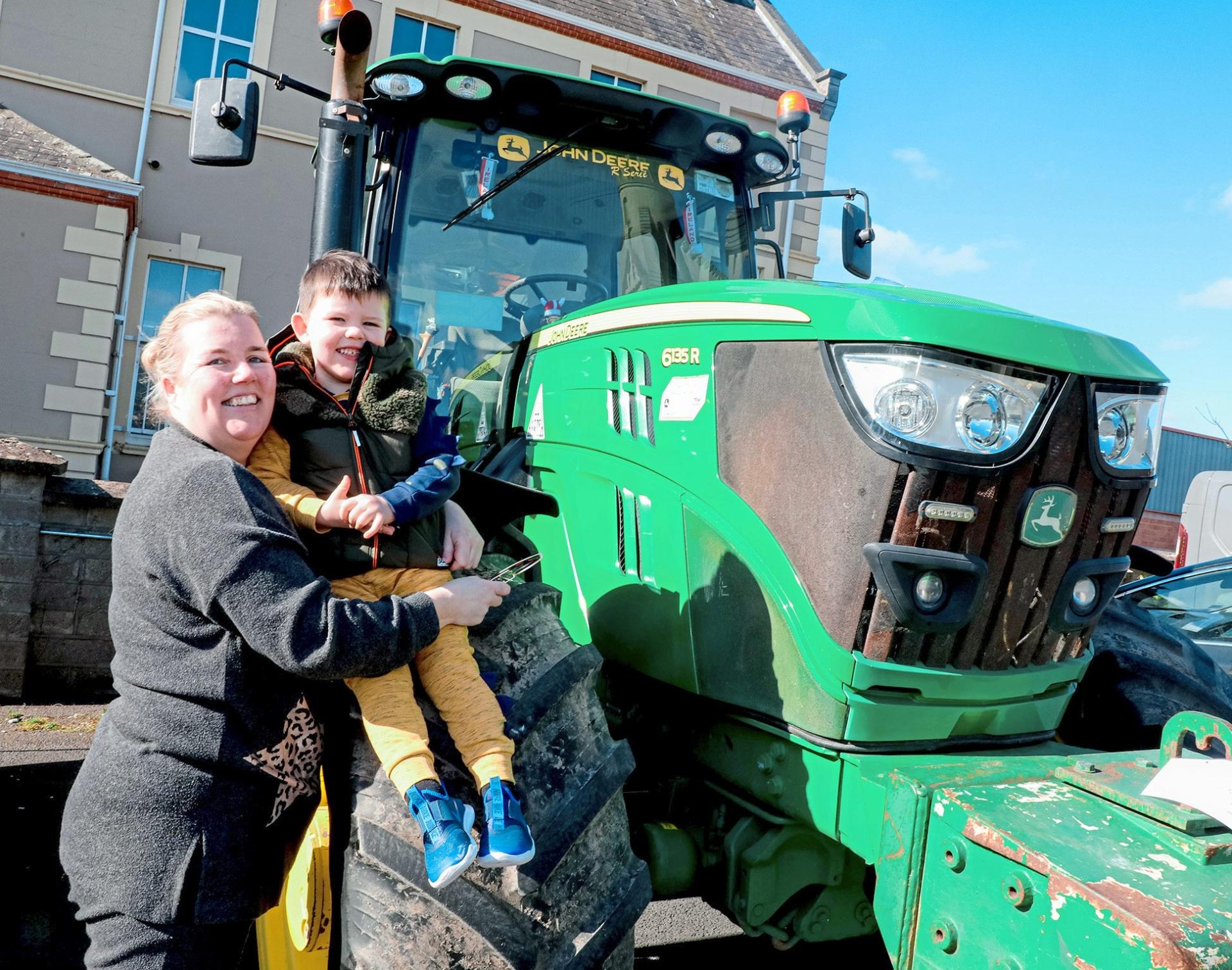 KILDARE PICTURES: Vintage vehicle run for Rathangan Daycare - Page 1 of ...