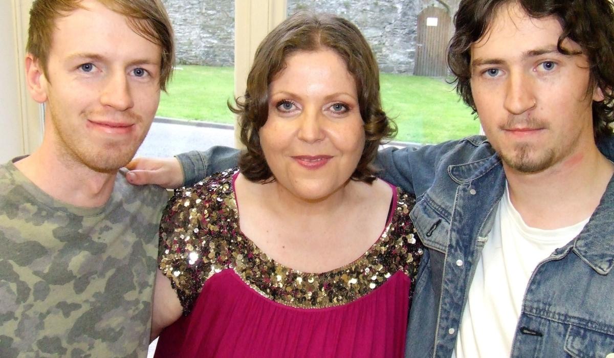 PHOTO GALLERY: Tracy says 'thanks' to the people of Naas for help with ...