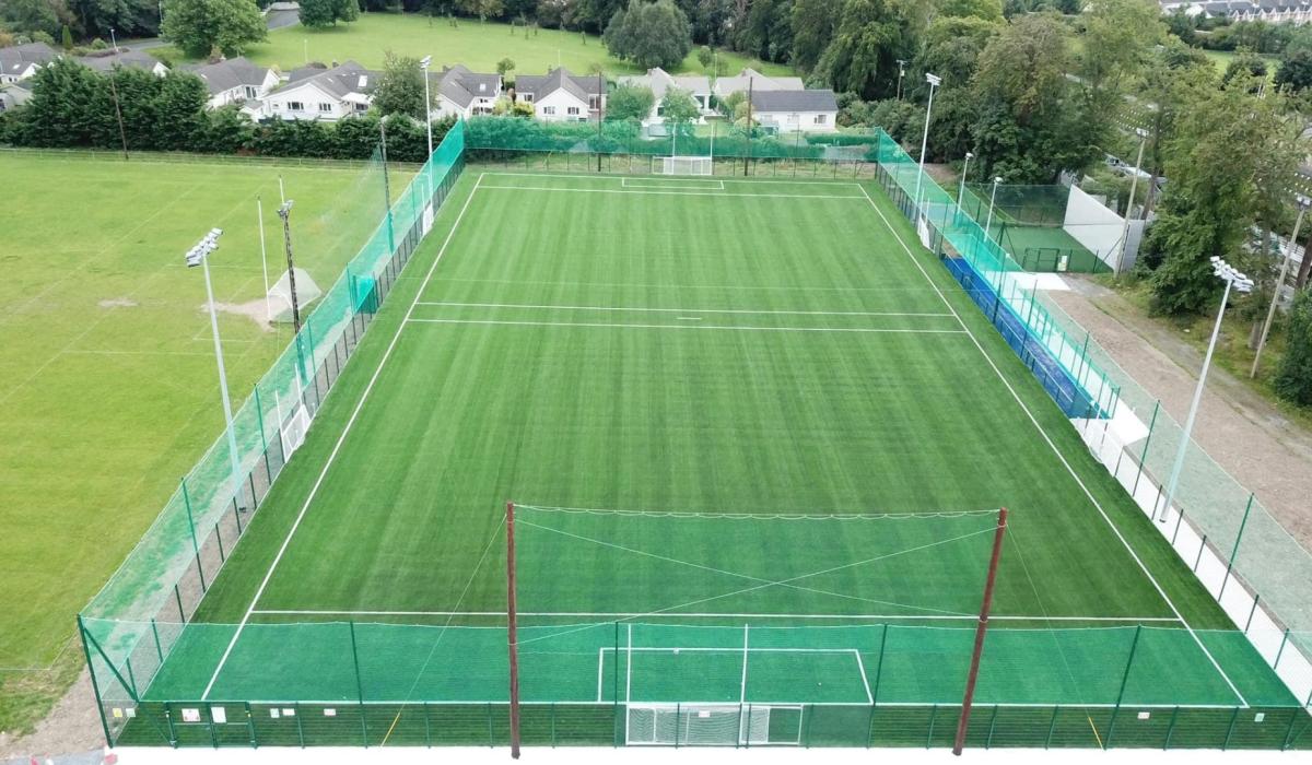 KILDARE: GAA club launches new astroturf playing surface - Kildare Live