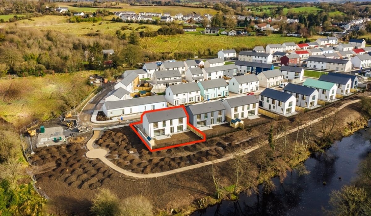 KILDARE PROPERTY WATCH: Ballymore home with panoramic views of River ...
