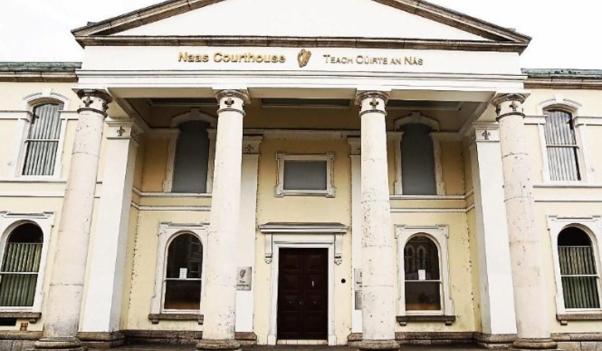 COURTS: Panto performer who sexually assaulted sleeping man at house ...