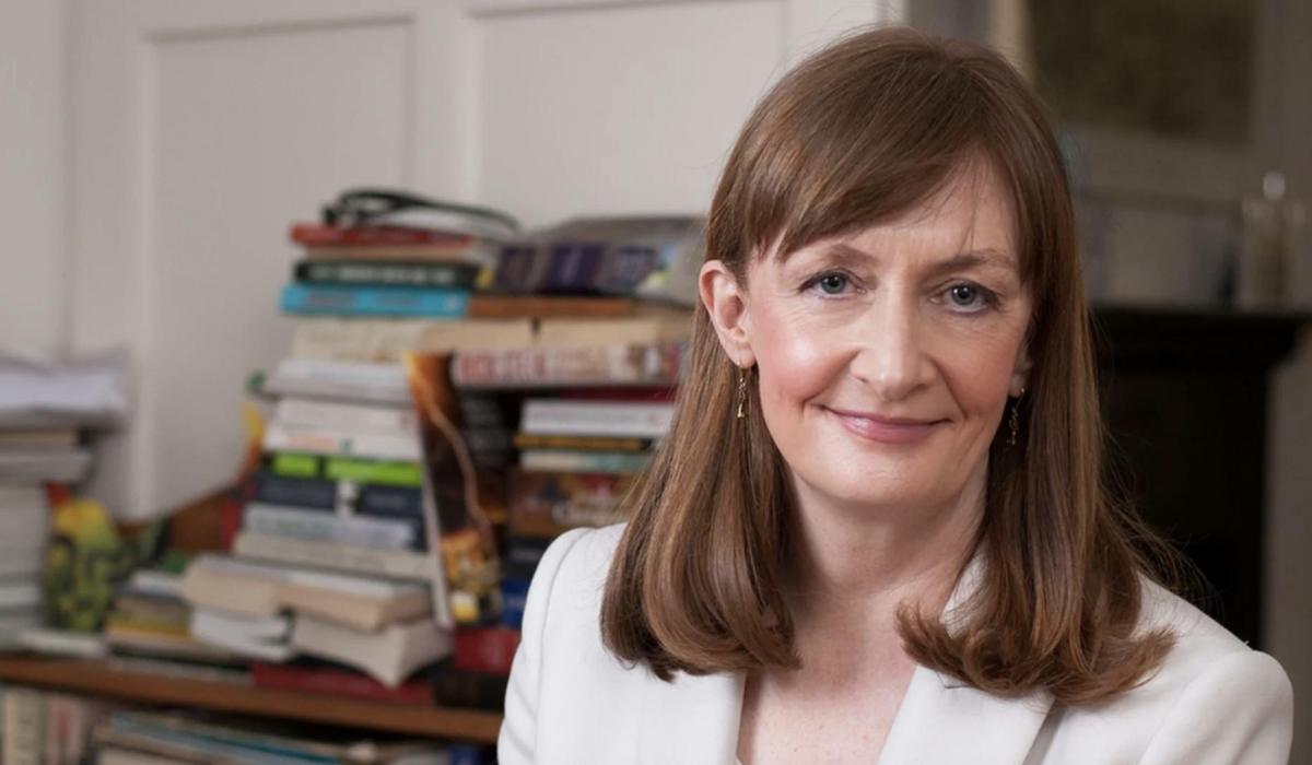 'It was just mayhem': Rachael English captures the essence of the 1980s ...