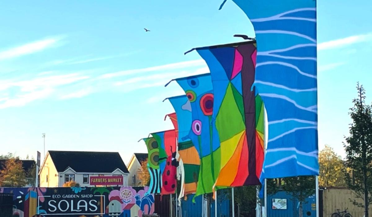 Art Classes and Artisan Pizzas @ SOLAS Brushes and Bites: Unleash Your ...