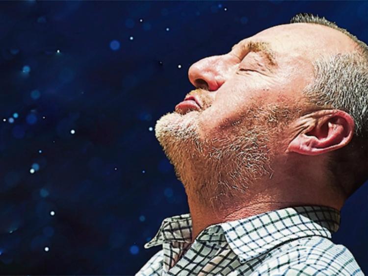 Versatile Jon Kenny plays 10 parts in new one-man show at Newbridge’s ...