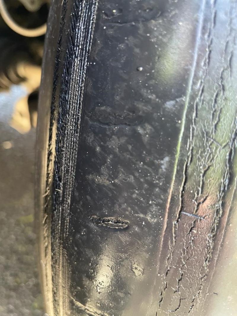 Car grounded by Kildare gardaí until ‘dangerously worn’ tyre is ...