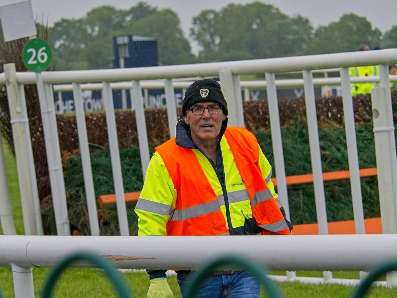 Naas candidate rushing from track to count centre between races ...