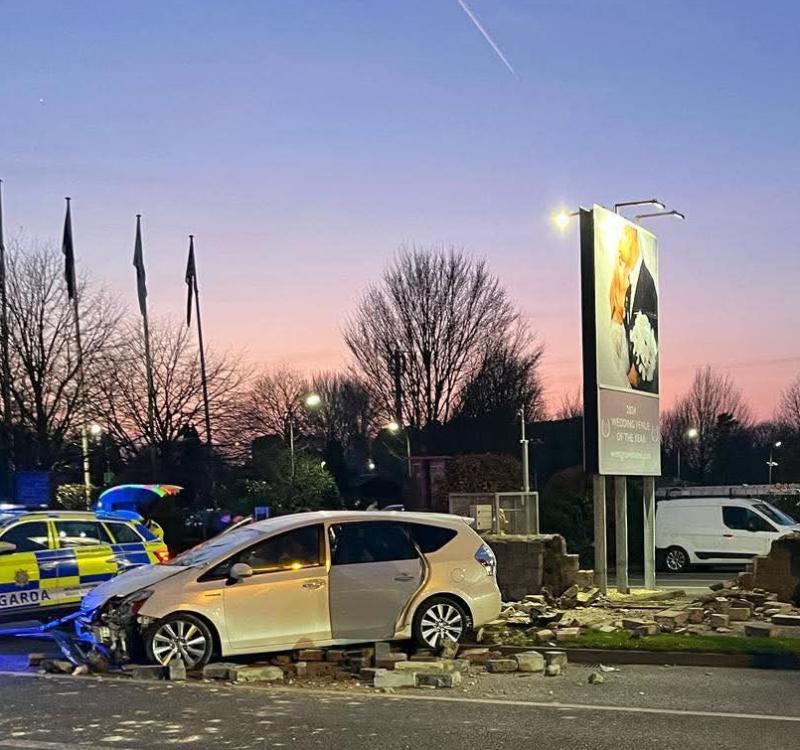 PHOTOS: Car struck wall near Kildare hotel - Kildare Live