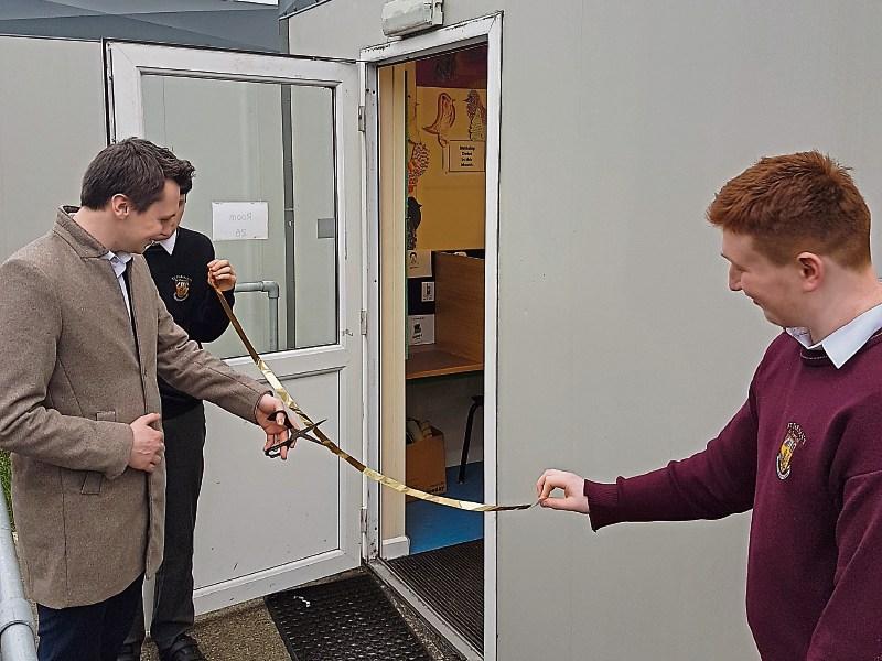 Adam Harris opens new Moderate Learning Unit at Kildare school ...