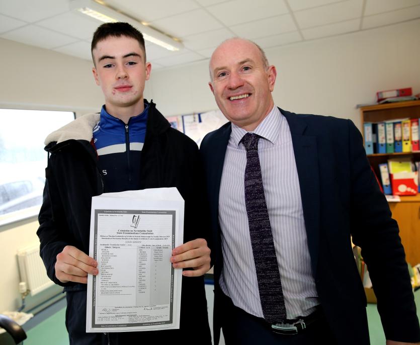 PICTURES: Smiles all around as students receive their Junior Cert ...