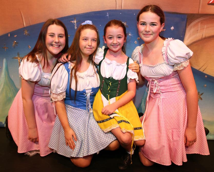 Brian Bradys Theatre Group presents Smash & Grab and the Seven Dwarfs ...