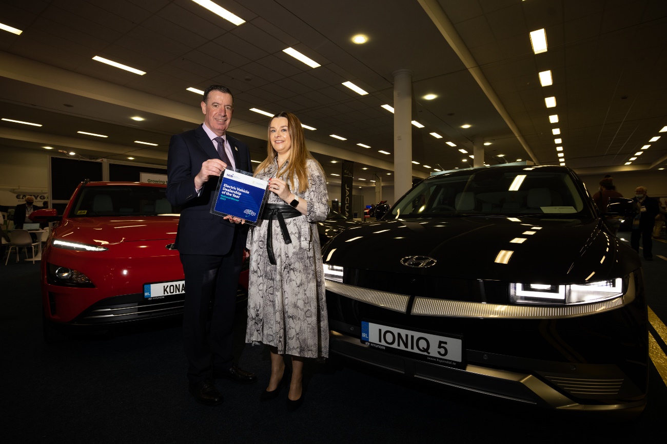 Kildare garage announced as National EV Dealer of the Year at SEAI ...